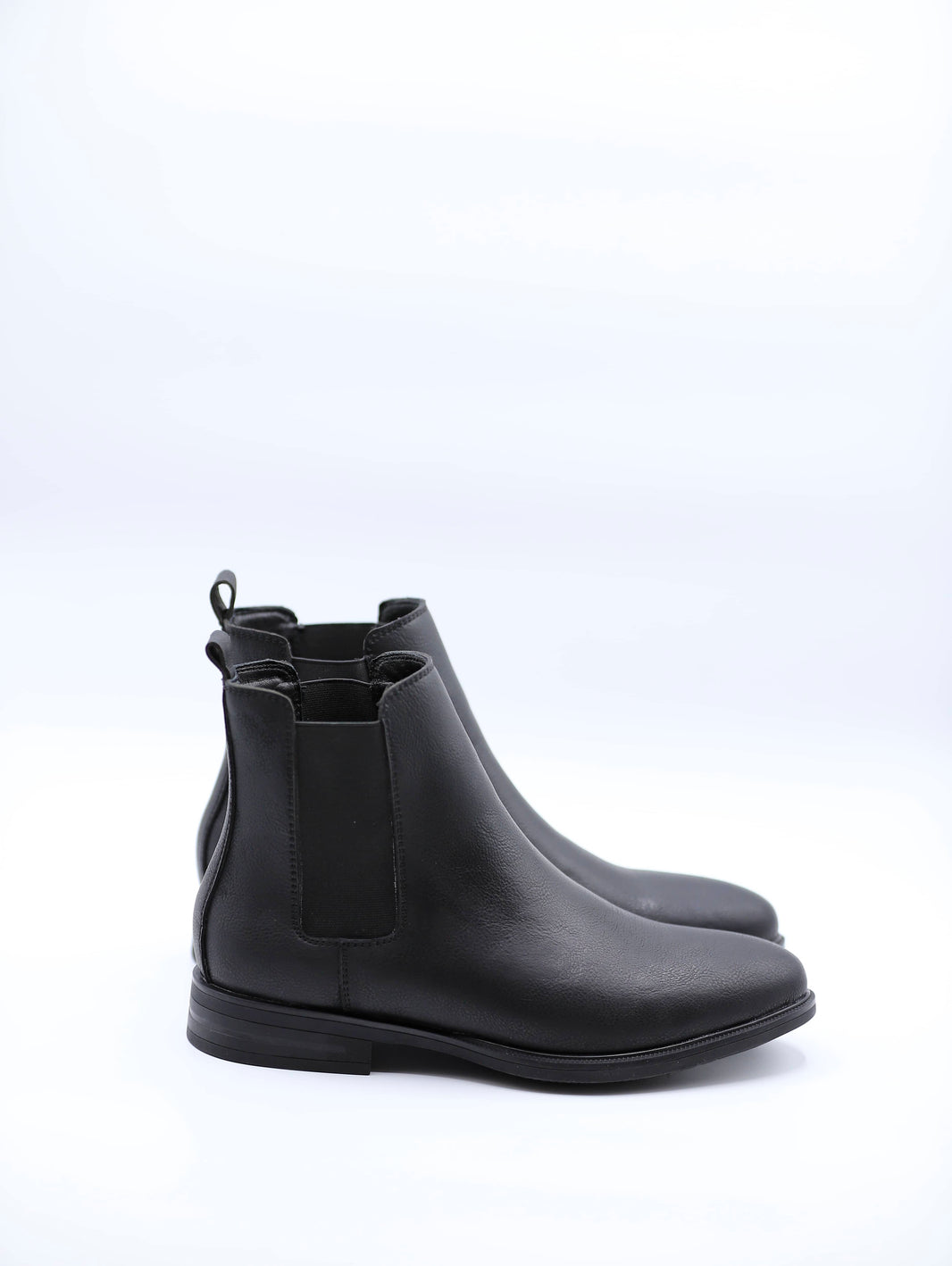 Chelsea Boots – YOLO